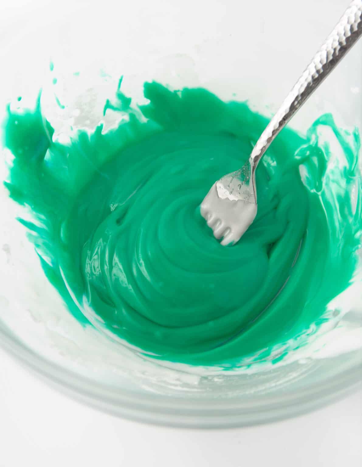 Easy Sugar Cookie Glaze - Design Eat Repeat