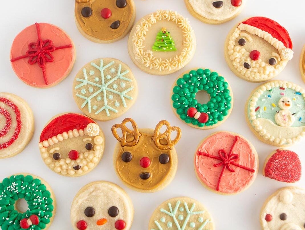 12 EASY Circle Christmas Cookies - Design Eat Repeat