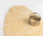 12 EASY Circle Christmas Cookies - Design Eat Repeat