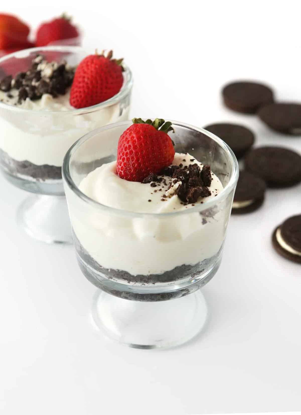 No-Bake Cheesecake Cups (or bowls!) - Design Eat Repeat