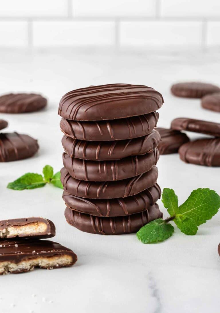 Ritz Cracker Thin Mints - Design Eat Repeat