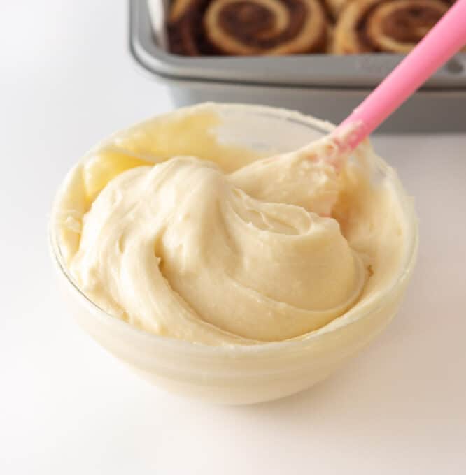 Easy Cinnamon Roll Icing (without cream cheese!)